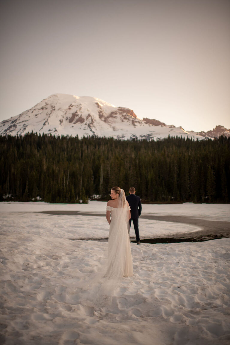 Why Elope? Top 5 Reasons Why You Should Consider Eloping! - Elopement ...