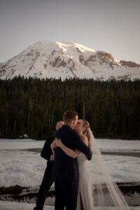 Why Elope? Top 5 Reasons Why You Should Consider Eloping! - Elopement ...
